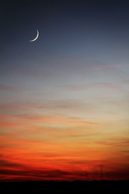 Moon sunset - 54ka [photo blog]