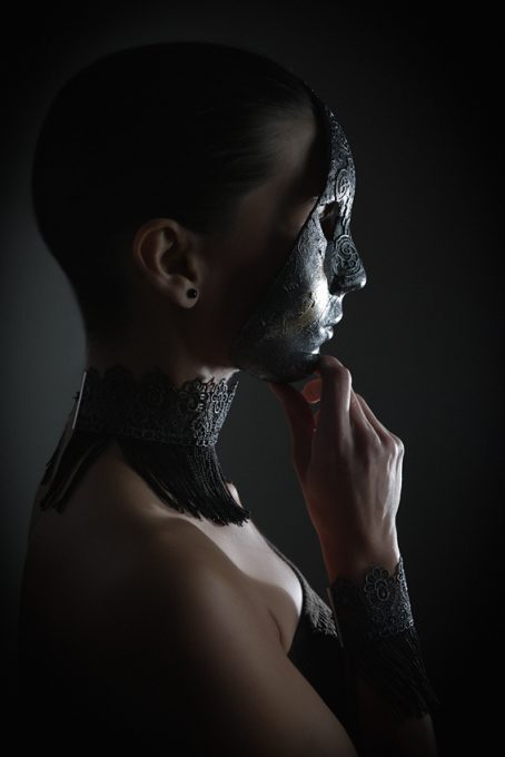 Girl with full face Venetian mask closeup - 54ka [photo blog]